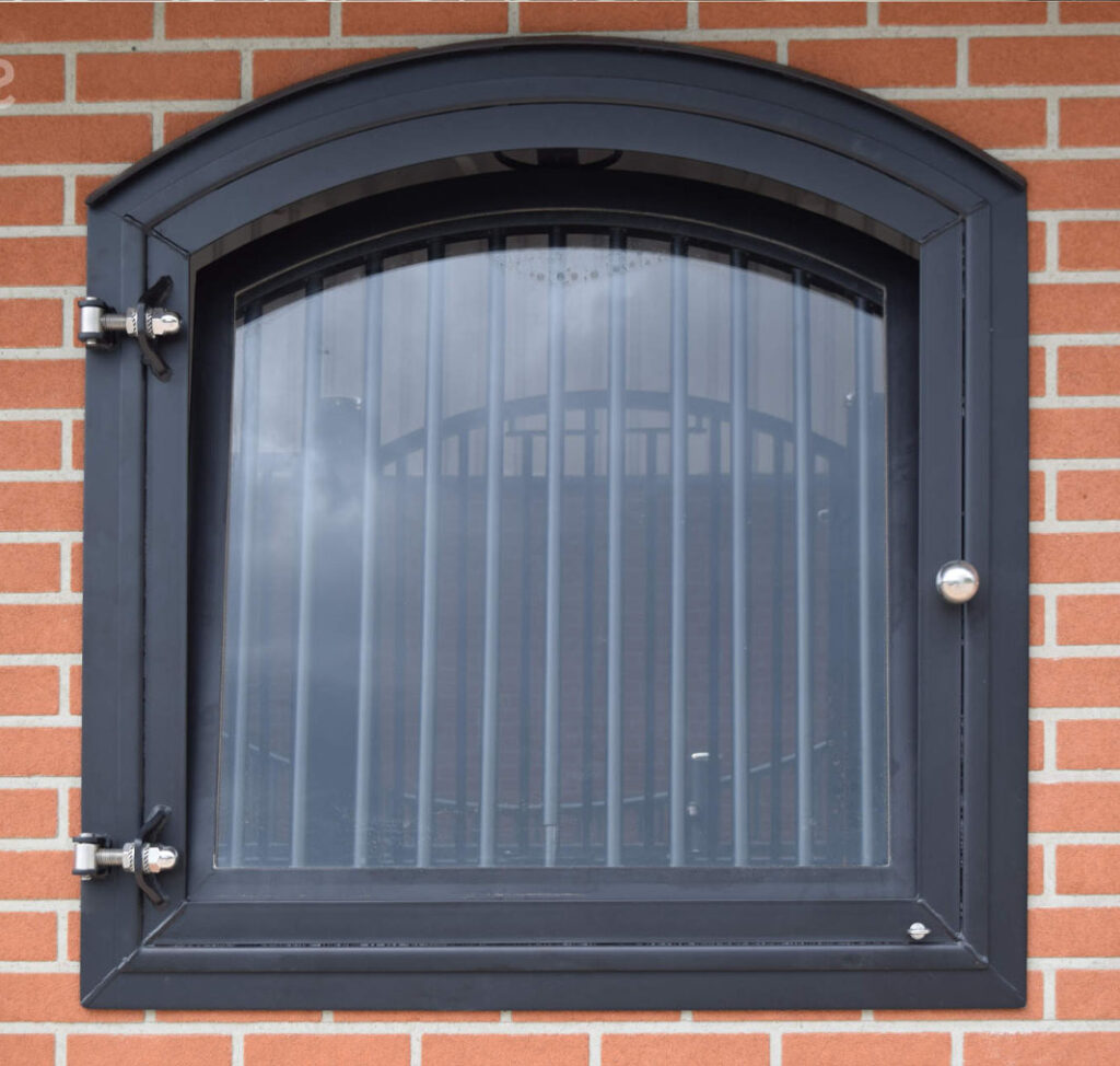 External Stable Windows - Killahy Equine
