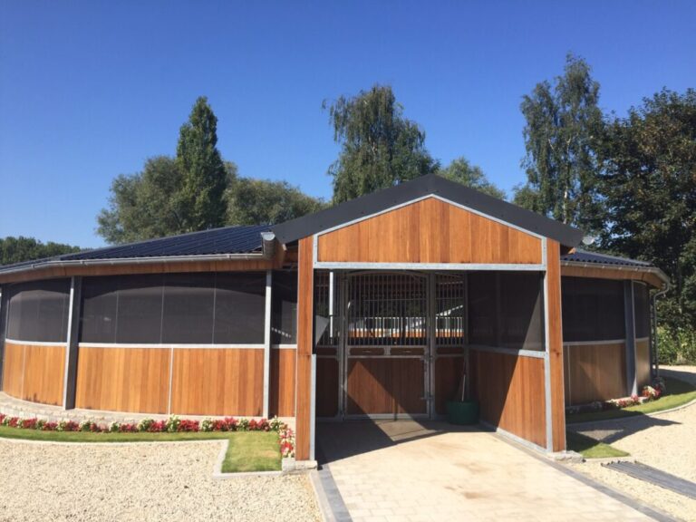 Horse Walkers Supplier in Australia